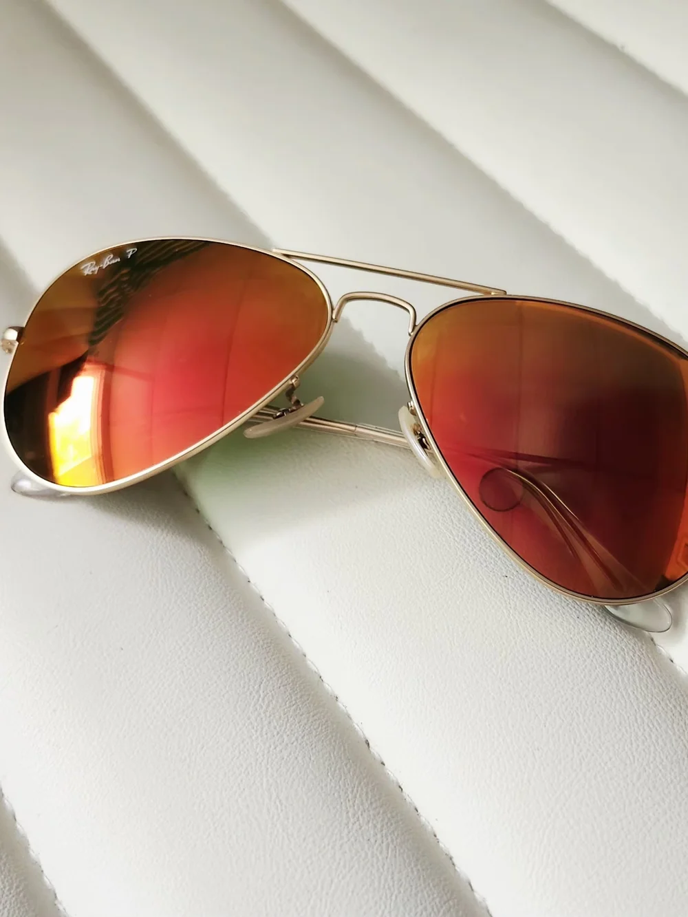 Ray-Ban | Accessories | Rayban Aviator Sunglasses Gold Frame With Red ...